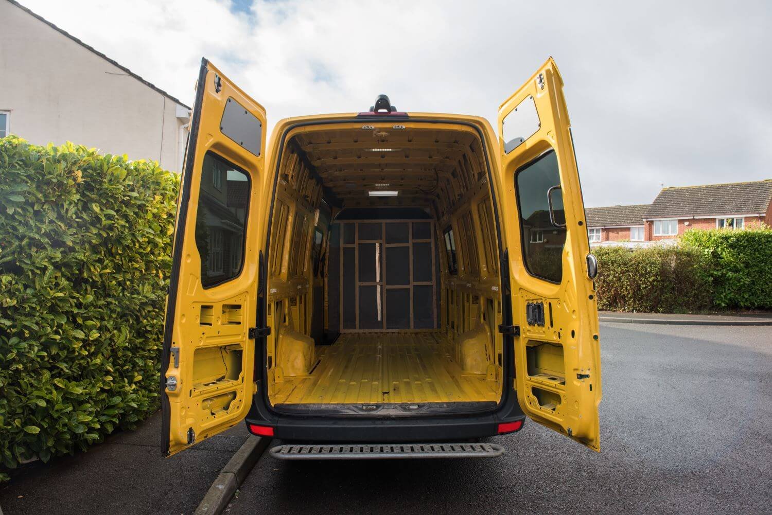 Insulating a van: the best way to insulate your camper - nohma.com 🚐